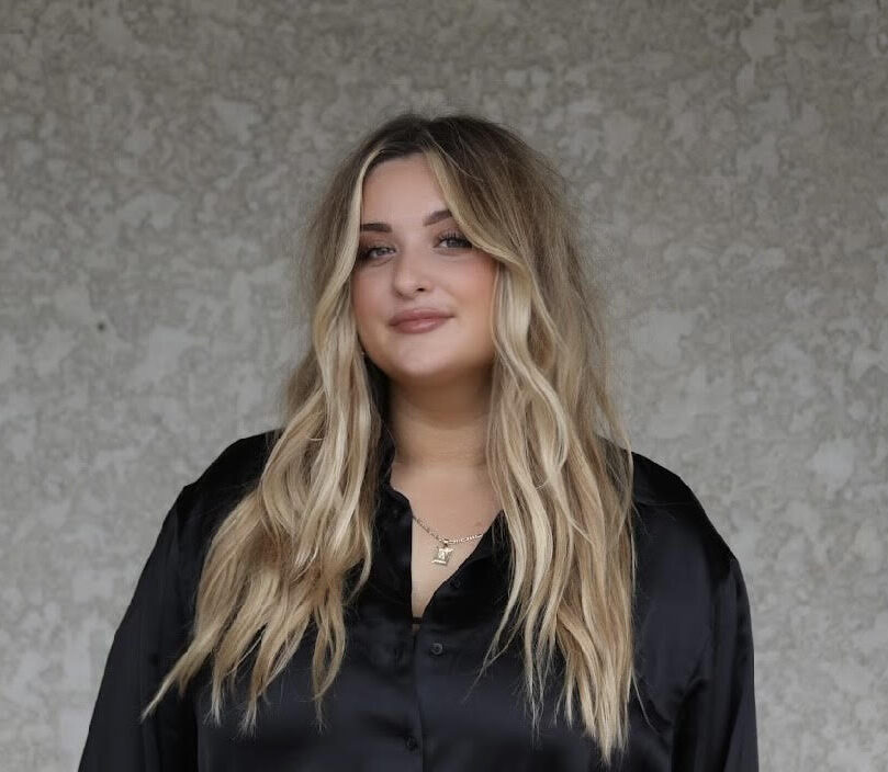Allie Mac - Winnipeg Hairstylists